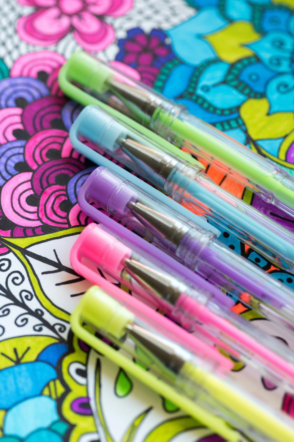 Gel Pens vs Ballpoint: What's Best For YOUR Needs?