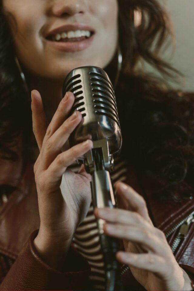 How to Write Slam Poetry & Perform It Powerfully